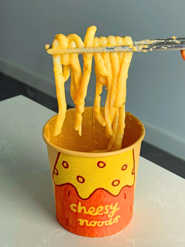 Cheesy Instant Noodles – Late Night Anna